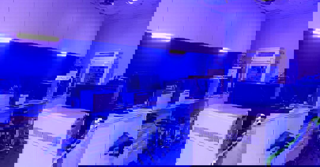 Spectral Blue by LED Tailor